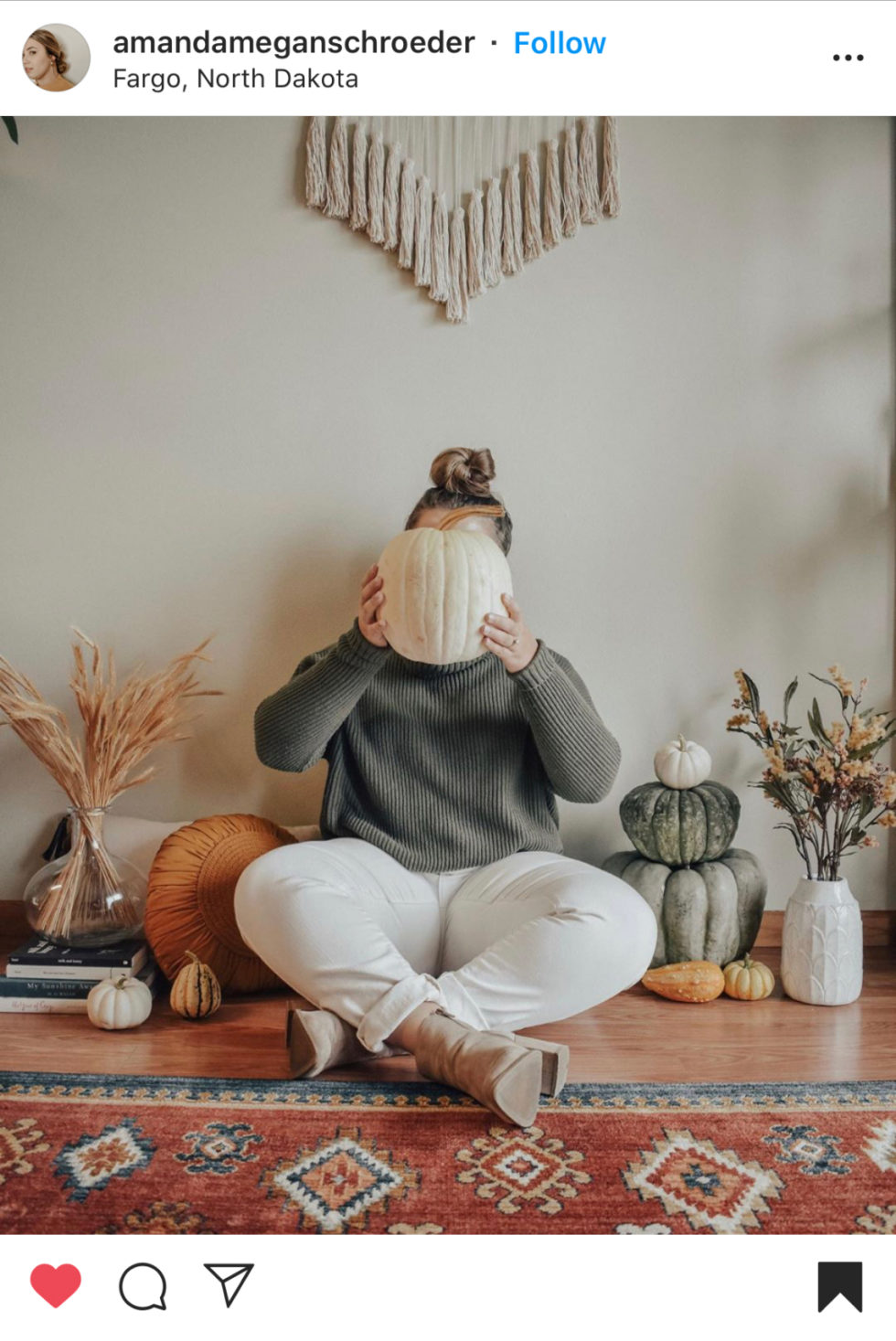 Best Instagram Fall Photo Ideas (inspiration + filters)